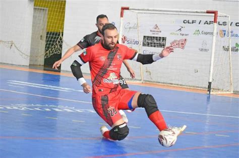 Operário Laranjeiras Futsal estréia vitória no Paranaense da Chave