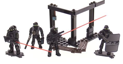 Mega Construx Call Of Duty Night Ops Blackout Squad Review