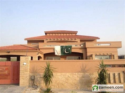 600 Sq Yard Beautiful House In D 18 ECHS Engineering Co Operative