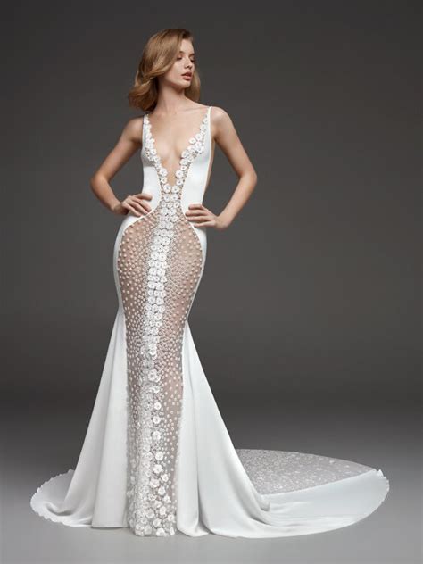 69 robes de mariée sexy libérez votre sensualité