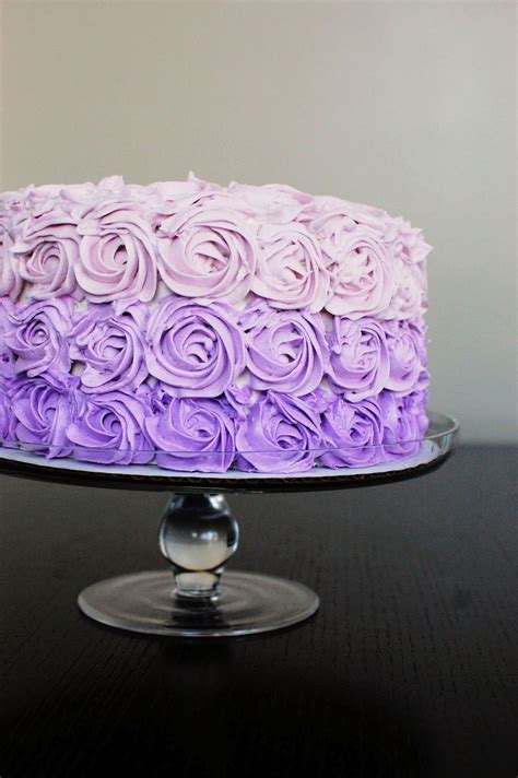 Purple Rose Cake Would Be Cute With White Pearls In The Middle Of Each
