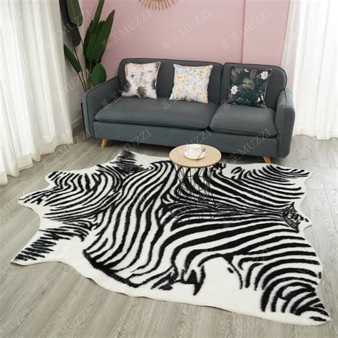 Imitacja skóra zwierzęca dywan 140 160cm antypoślizgowa krowa Zebra