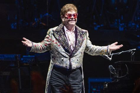 Elton John Se Convierte En Artista EGOT Al Ganar Su Primer Emmy