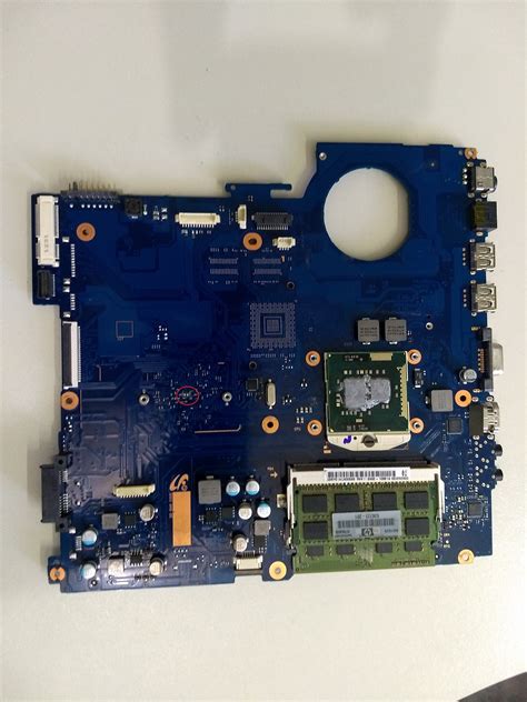 Notebook Samsung RV411 Placa BA41 01883A PTC Em Curto Notebook S