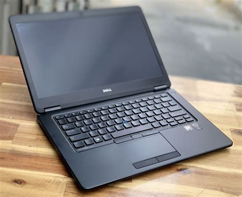 Dell Latitude E Core I U Ram Gb Ssd Gb M N