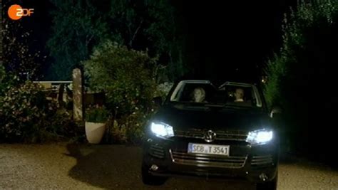 IMCDb Org 2010 Volkswagen Touareg II Typ 7P5 In Liebe Babys Und