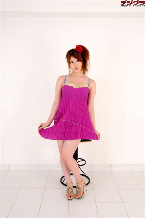 Momoka Nishina Set Digi Gra V Ph