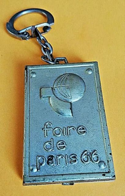 PORTE CLÉS PUBLICITAIRE années 60 FOIRE DE PARIS 1966 EUR 1 00
