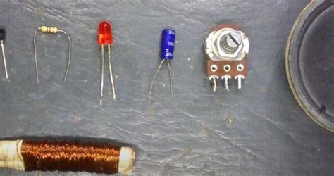 Cómo Hacer un Detector de Metales Casero pero Sensible y Potente paso a