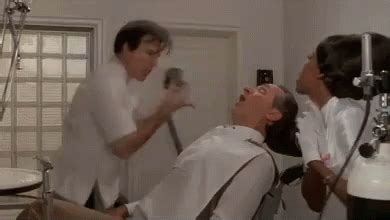 Tandarts Dentist Funny Gas Laughing Discover Share Gifs
