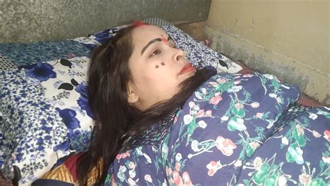 Thổi kèn tốt nhất từ Bangla Bhabhi Ấn Độ với bắn tinh vào miệng xHamster