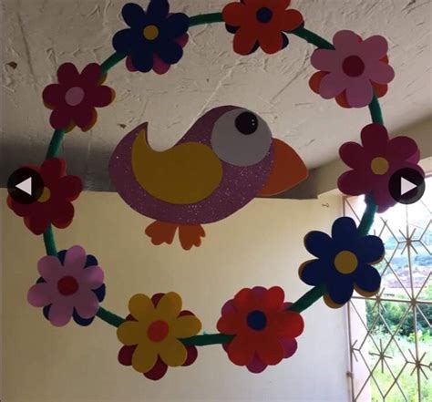 Spring Decor DIY Paper Flower Wreath With Bird