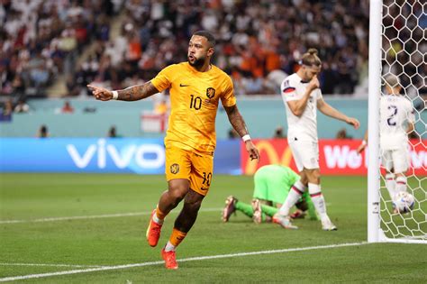 Holanda E Equador Fazem Jogo Animado Empatam Gols E Eliminam O