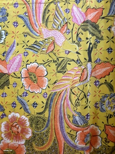 Desain Batik Flora Dan Fauna Meteor