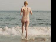 Naked Dakota Fanning In Beach Babes