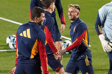 Chipre x Espanha onde assistir e escalações do jogo das Eliminatórias