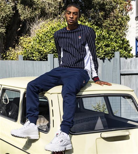 Arriba Imagen Fila Disruptor Outfit Hombre Abzlocal Mx