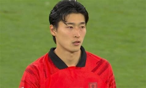 El 9 de la selección de Corea del Sur se roba más de una mirada en