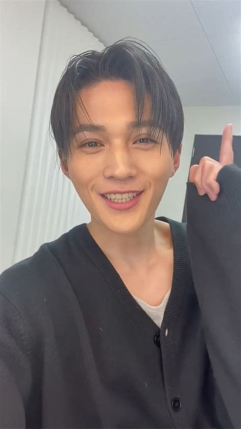八木勇征1st写真集 八木勇征 ゆせ CONTACT Nct 127 Film Movie Film Stock Cinema