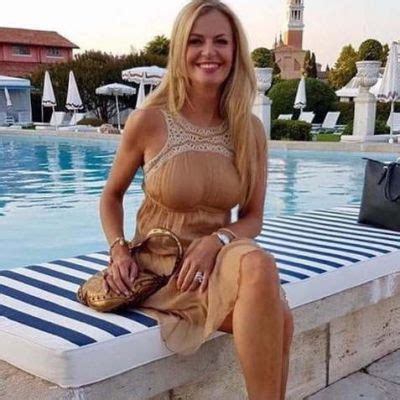 Sie Jahre Aus Neu Isenburg Sucht Ihn Dirtykontakt