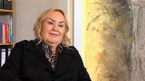 Kritika Egy Anya George W Bushsal Szemben Andreas Dresen Rabiye