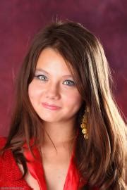 111998153 Silver Starlets Kleofia Redre Earn Money Sharing Adult
