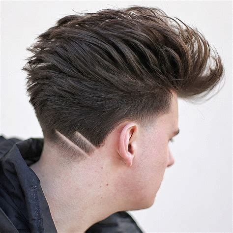Cómo se hacen las grecas o líneas en el cabello