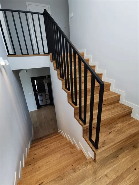 Balustrady Schody Drewniane Dywanowe Krak W Jaworzno Wieliczka
