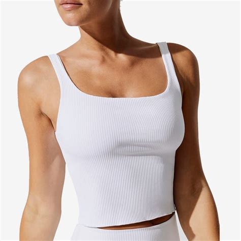 Best White Tank Tops For Women The Strategist New York Magazine