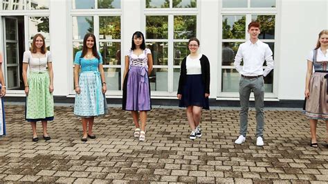 Abschlussfeier an der FOS BOS Bad Tölz 16 mal gleiche Rede