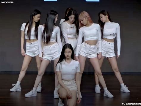 BABYMONSTER YG ENTERTAINMENT NEW GIRL GROUP