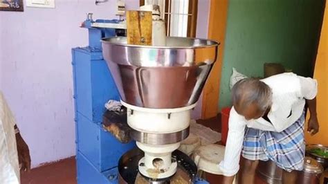 Cold Press Wood Pressesd Sunflower Oil Extraction Machine Bangalore At