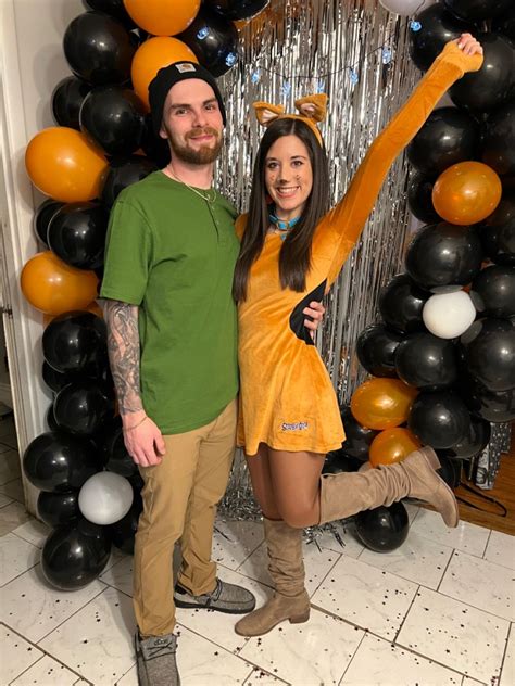 Scooby Doo And Shaggy Couples Costume In Couples Halloween