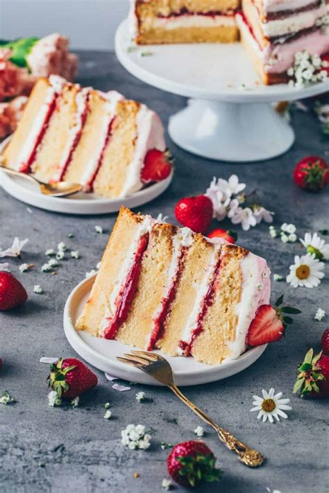 Strawberry Cream Naked Cake Recipe Bianca Zapatka Recipes