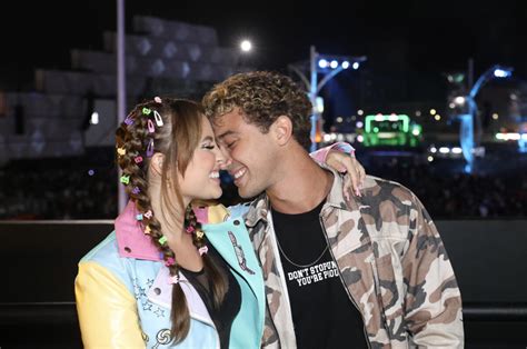Foto Larissa Manoela é noiva de André Luiz Frambach família da atriz