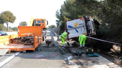 Fallece Un Camionero En Un Accidente En La AP 7