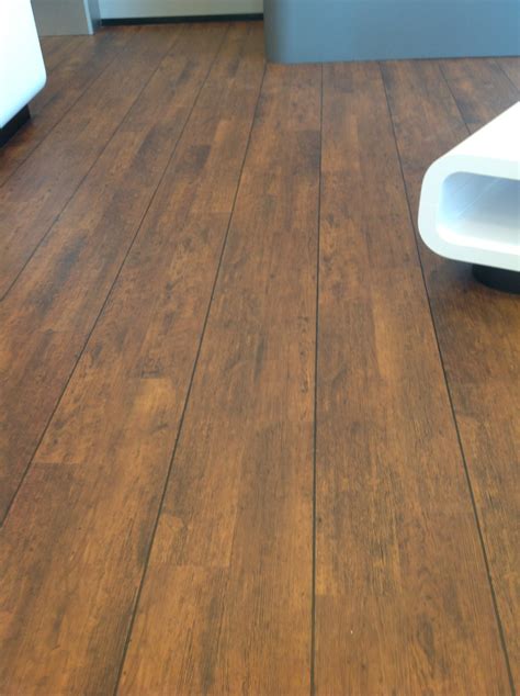 LVT Pavimento De Pvc Imitaci N Madera 2 COMON