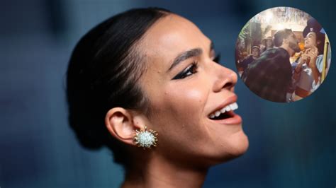 Foto Bruna Marquezine e João Guilherme foram flagrados em clima de