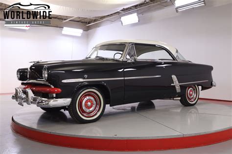 Ford Crestline Classic Collector Cars