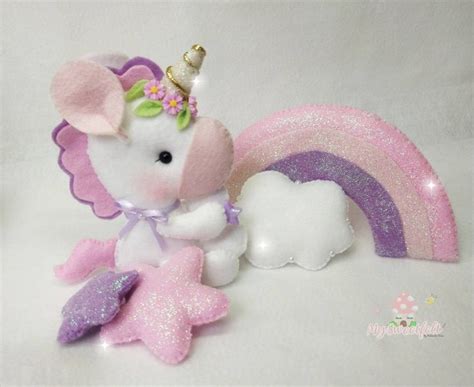 Licorne sur la lune et bannière de nom arc en ciel licorne arc en