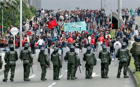 Reactivan con fuerza protestas en Colombia El Sol de México