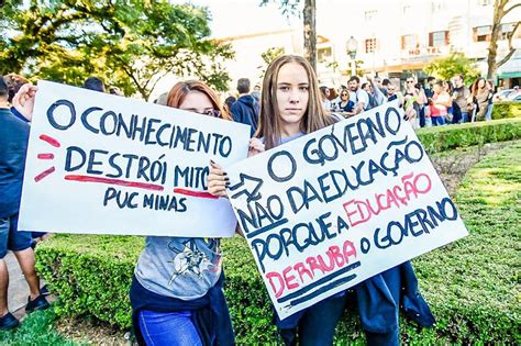 As Imagens Mais Marcantes Das Manifesta Es Em Defesa Da Educa O