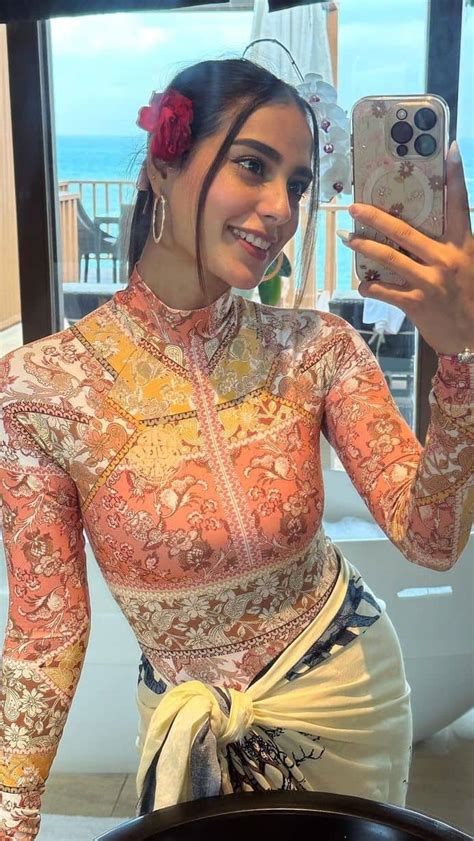 Too Hot To Handle Pics Of Pakistani Actress Iqra Aziz