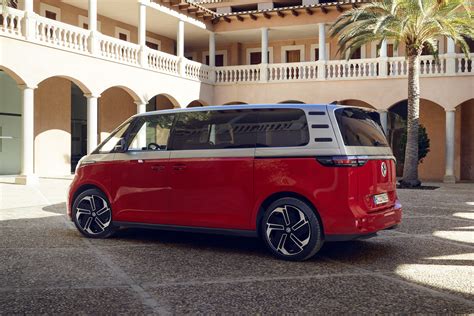 Volkswagen Reveals Id Buzz Gtx With Hp Pistonheads Uk