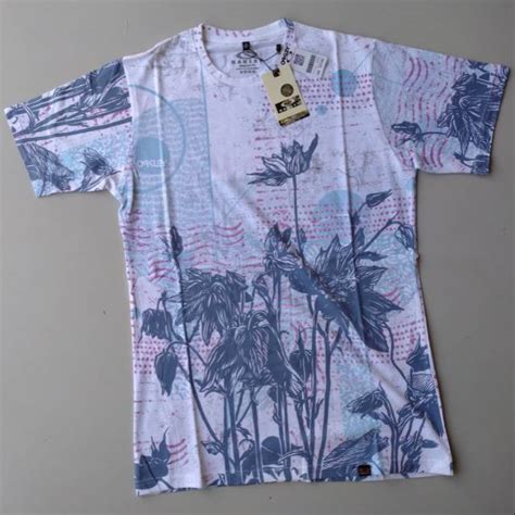 17 Kaos Keren Shopee Inspirasi Terkini