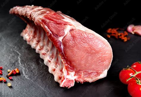 Fotka Carne Fresca Y Cruda Costillas Y Chuletas De Cerdo Sin Cocer