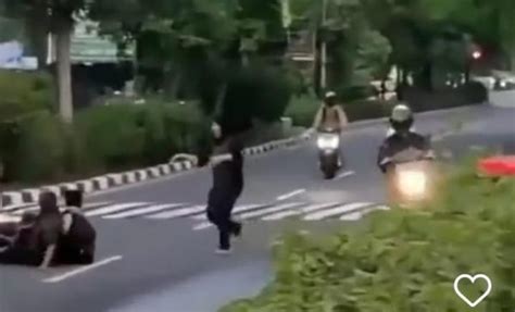 Viral Polisi Tidur Mirip Zebra Cross Berujung Petaka Bikin Pengendara