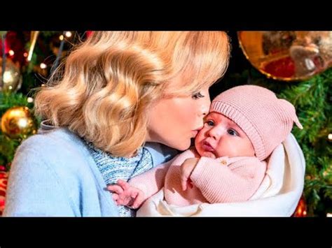 Un Pr Ncipe De Navidad Beb Real Trailer Espa Ol Youtube