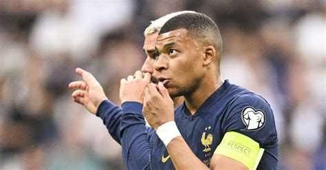 MBAPPE Kylian FRA GRIEZMANN Antoine FRA Match De Qualifications