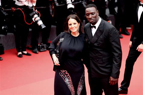 Photo Omar Sy Et Sa Femme H L Ne Mont E Des Marches Du Film Top